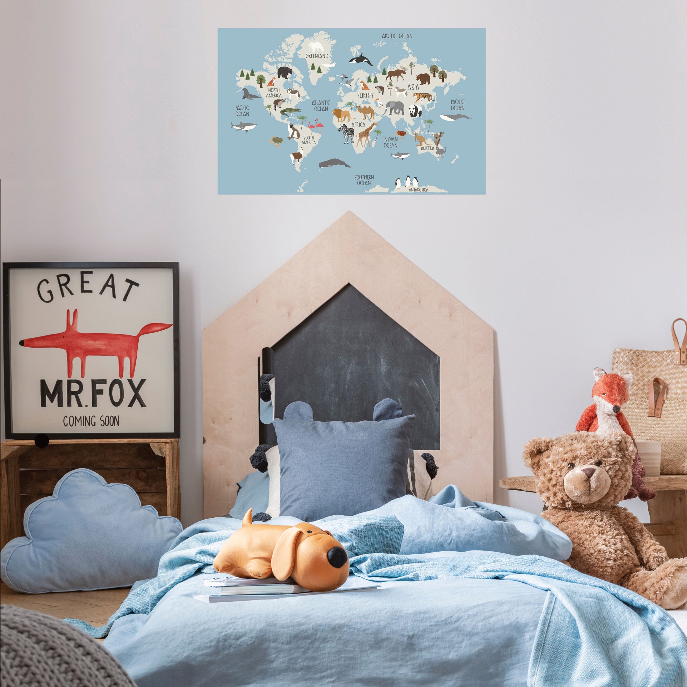 Animals of the World Map Wall Decal, Peel and Stick, Kids World Map Wa